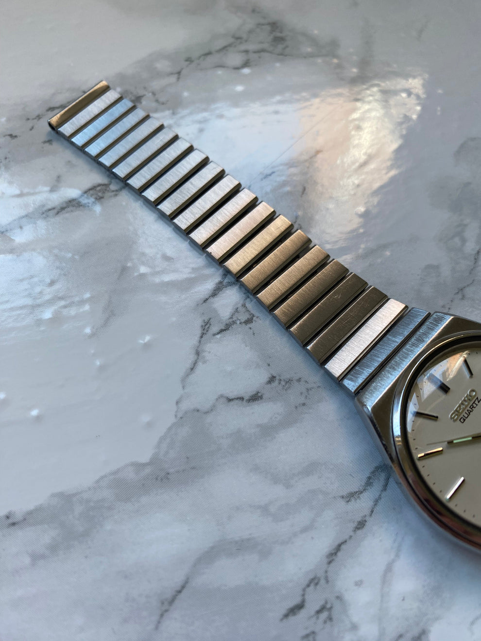 Seiko SQ Quartz 8222-8000 – The Wrist Watcher